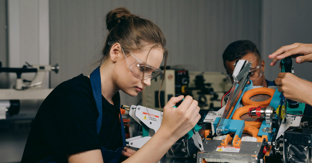 Sponsorship Opportunities for STEM School Competitions - Donate-ng Blog